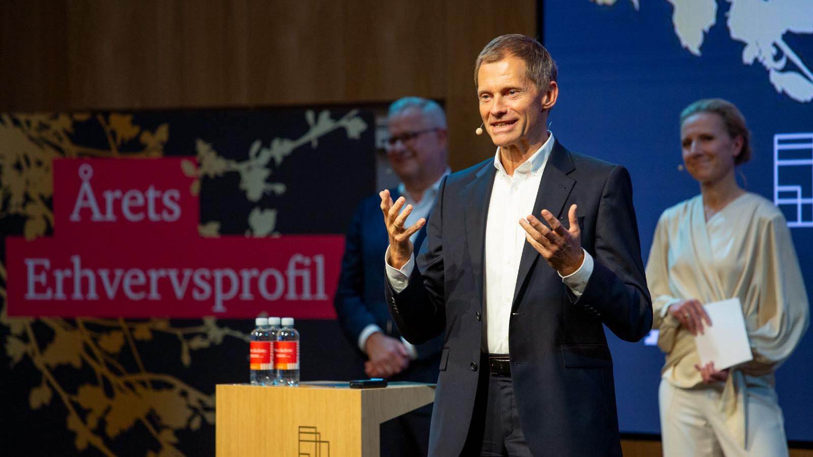 Kim Fausing, President & CEO for Danfoss, modtager prisen som Årets ...